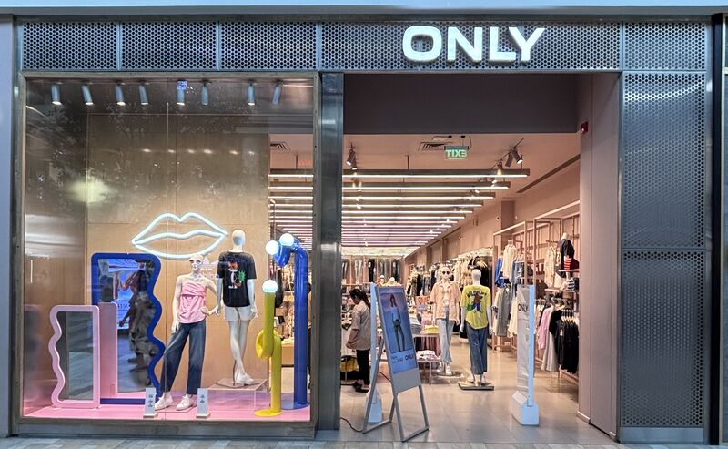 #VisualMerchandising | Gourav Kumar #VisualMerchandising | Gourav Kumar