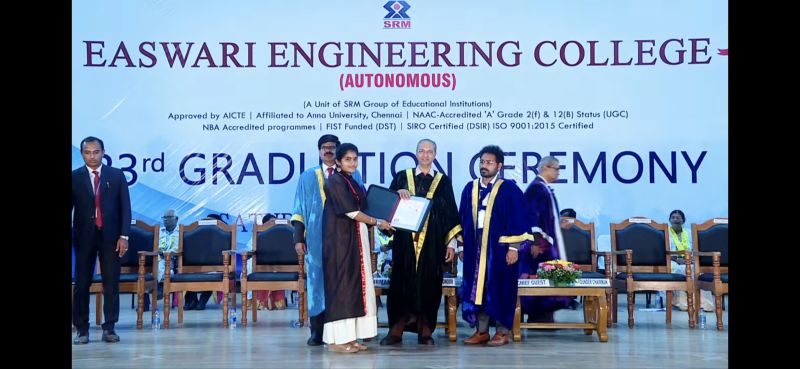 Dhivyaa Thiruvazh Marban on LinkedIn: #graduationsuccess # ... Dhivyaa Thiruvazh Marban on LinkedIn: #graduationsuccess # ...