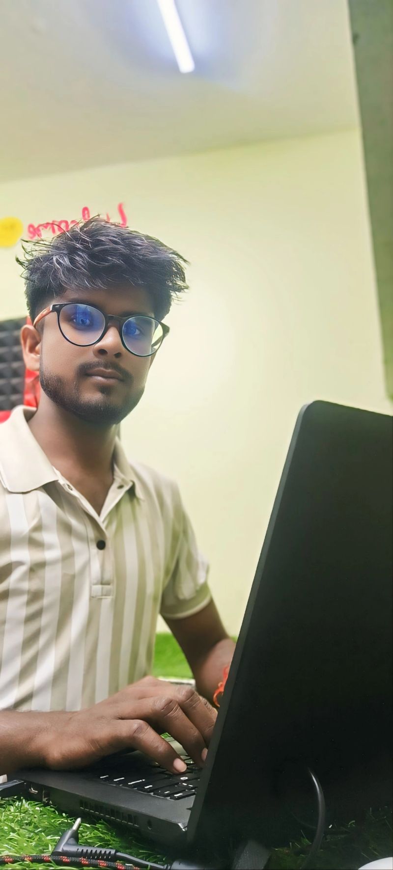Hey Guys I am Abhishek Prajapati and looking for a job in software ... Hey Guys I am Abhishek Prajapati and looking for a job in software ...