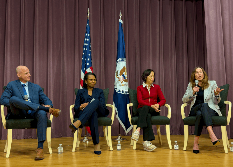 Stanford HAI co-director Fei-Fei Li, senior fellow Amy Zegart, and ... Stanford HAI co-director Fei-Fei Li, senior fellow Amy Zegart, and ...