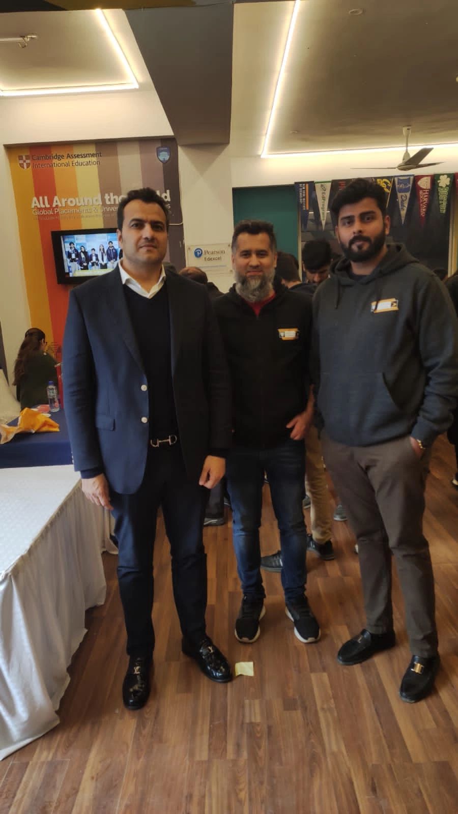 Faisal Haroon on LinkedIn: It was great meeting Mr. Walid Mushtaq. I ... Faisal Haroon on LinkedIn: It was great meeting Mr. Walid Mushtaq. I ...
