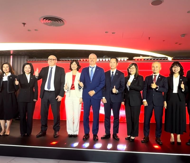 Michele D'Ercole on LinkedIn: Very honored to attend the “100 Points of ... Michele D'Ercole on LinkedIn: Very honored to attend the “100 Points of ...