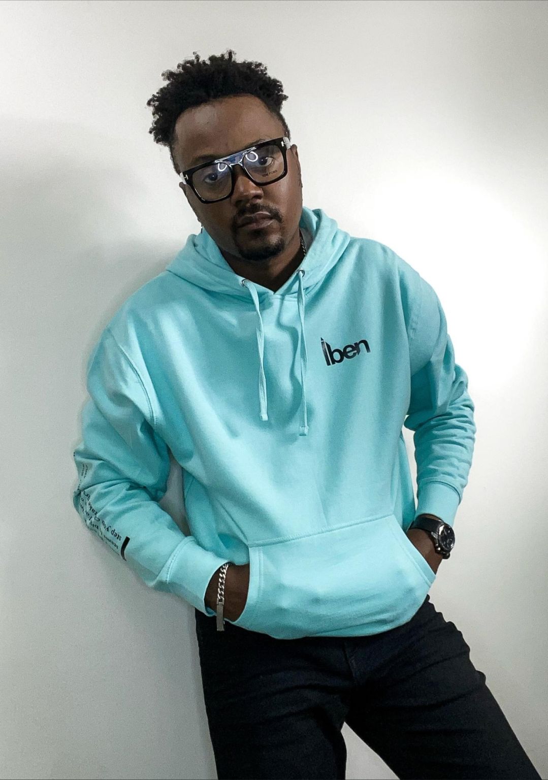 Igor Benoît_Iben on LinkedIn: Hoodie iben —————- Mwana mboka 🇨🇦🇨🇩 The ... Igor Benoît_Iben on LinkedIn: Hoodie iben —————- Mwana mboka 🇨🇦🇨🇩 The ...