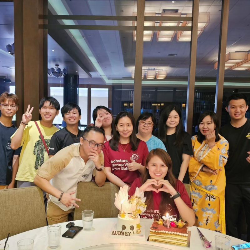 Shaun Ling on LinkedIn: Happy moments. Celebrating Audrey Yap beautiful ... Shaun Ling on LinkedIn: Happy moments. Celebrating Audrey Yap beautiful ...