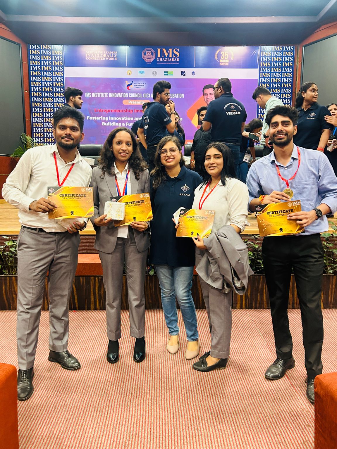Ritik Raj Jaiswal on LinkedIn: #teamwork #victory #logirace #logistics ... Ritik Raj Jaiswal on LinkedIn: #teamwork #victory #logirace #logistics ...