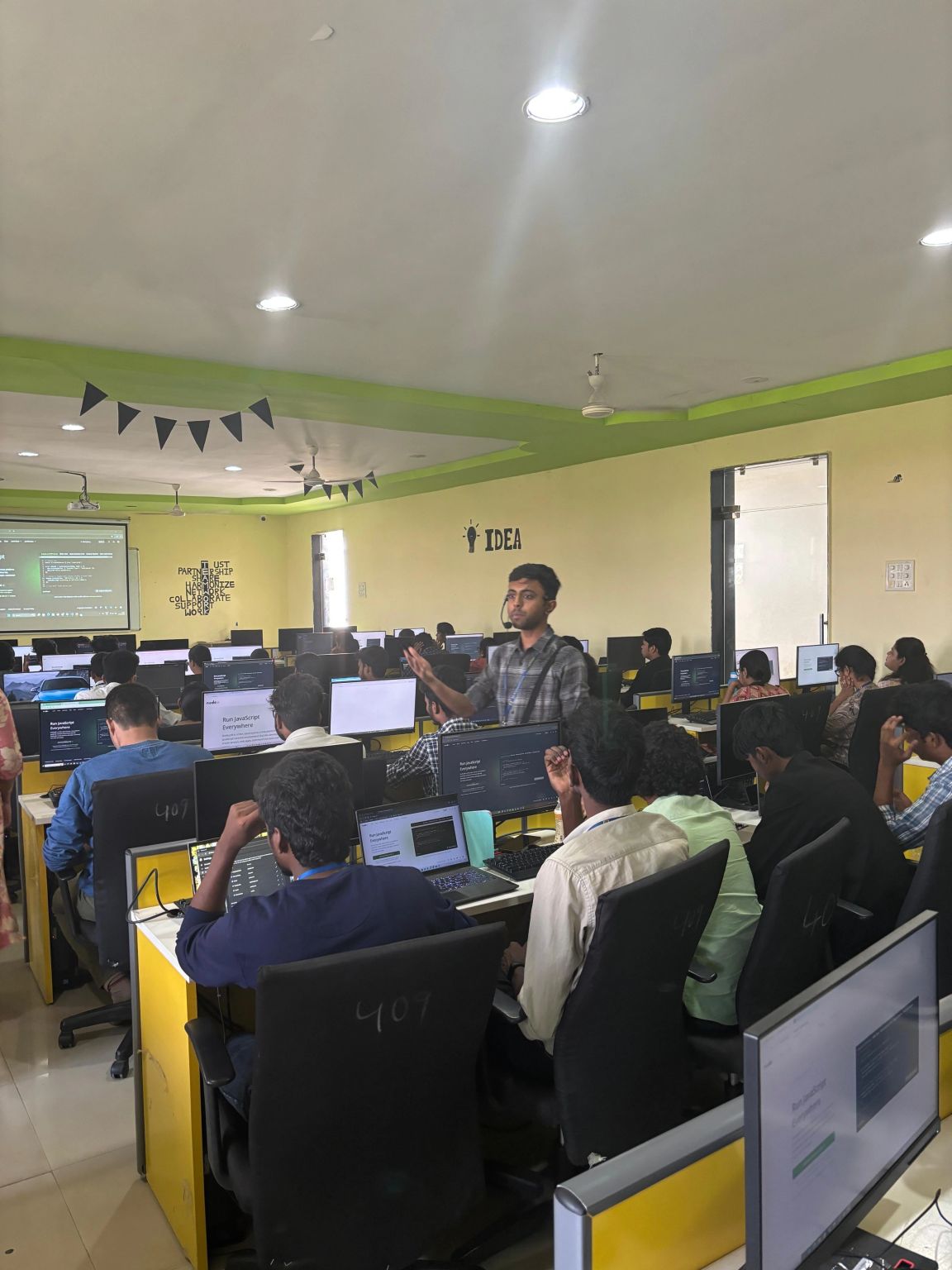 #nodejs #expressjs #bootcamp #hackathon #webdevelopment #learning #npm ... #nodejs #expressjs #bootcamp #hackathon #webdevelopment #learning #npm ...