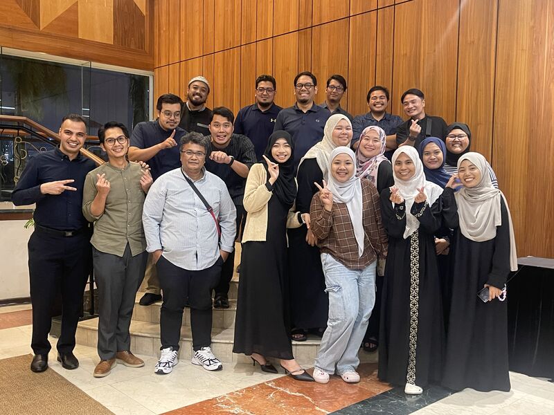 Had a wonderful iftar with our SV, Prof. Ir Dr Sulaiman Wadi Harun ... Had a wonderful iftar with our SV, Prof. Ir Dr Sulaiman Wadi Harun ...