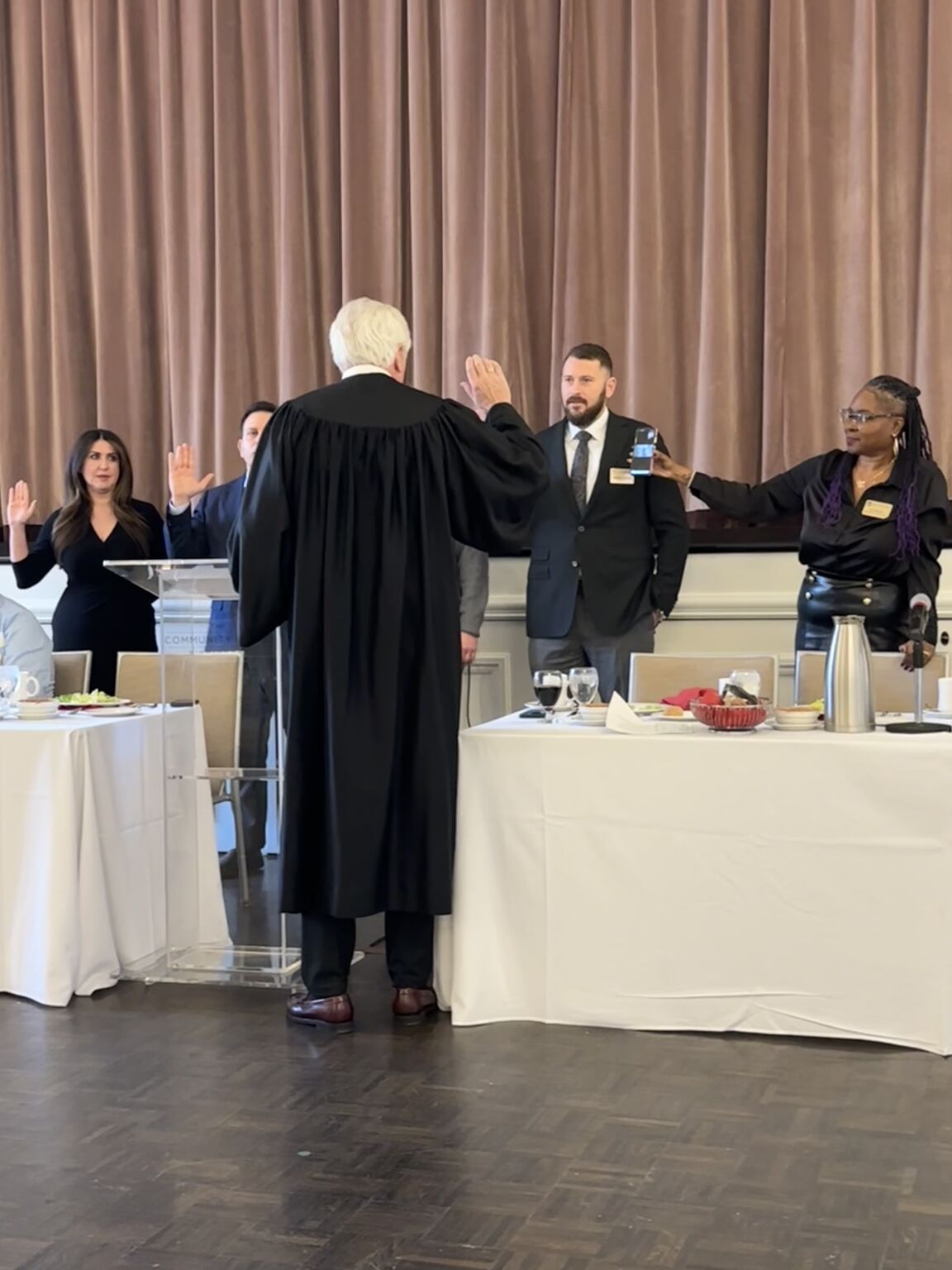 Marshal Simons on LinkedIn: #leadership #detroitexecutivesassociation # ... Marshal Simons on LinkedIn: #leadership #detroitexecutivesassociation # ...