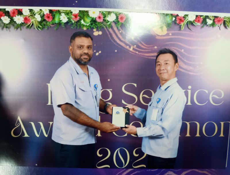 Rajesh Pillai on LinkedIn: Proud moment, receiving long term service ... Rajesh Pillai on LinkedIn: Proud moment, receiving long term service ...