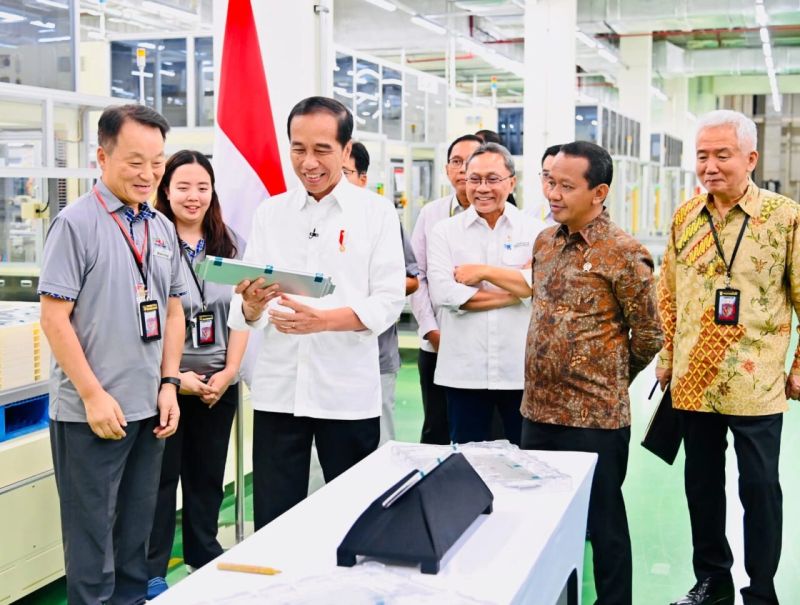 TransGO News on LinkedIn: Presiden Jokowi Tinjau Pabrik Baterai Mobil ... TransGO News on LinkedIn: Presiden Jokowi Tinjau Pabrik Baterai Mobil ...