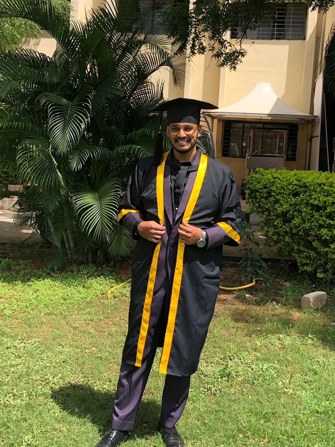 Hanzala Shaikh on LinkedIn: #gradution #be #alhamdulillah #graduatelife ... Hanzala Shaikh on LinkedIn: #gradution #be #alhamdulillah #graduatelife ...