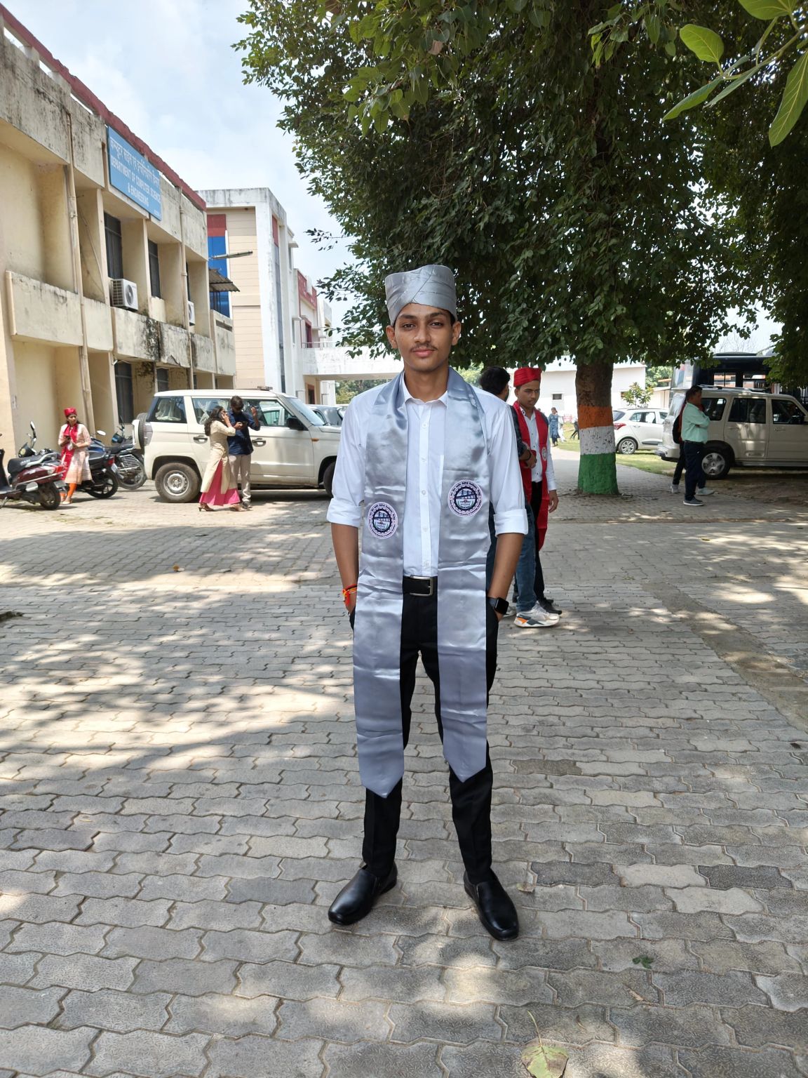 Yaman Raj Singh on LinkedIn: #mmmut #convocation #postgraduation | 24 ... Yaman Raj Singh on LinkedIn: #mmmut #convocation #postgraduation | 24 ...