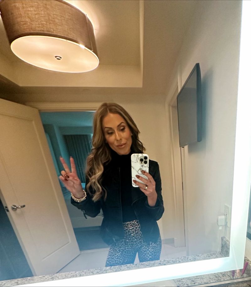 Betsy Reed on LinkedIn: Gearing up for the evening festivities. 🥳 Can ... Betsy Reed on LinkedIn: Gearing up for the evening festivities. 🥳 Can ...
