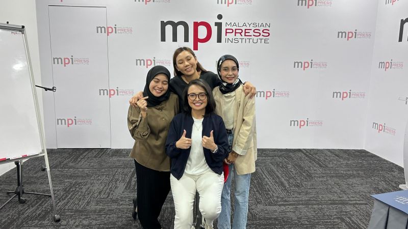 Izzati Ahmad on LinkedIn: #professionalgrowth #communications Izzati Ahmad on LinkedIn: #professionalgrowth #communications