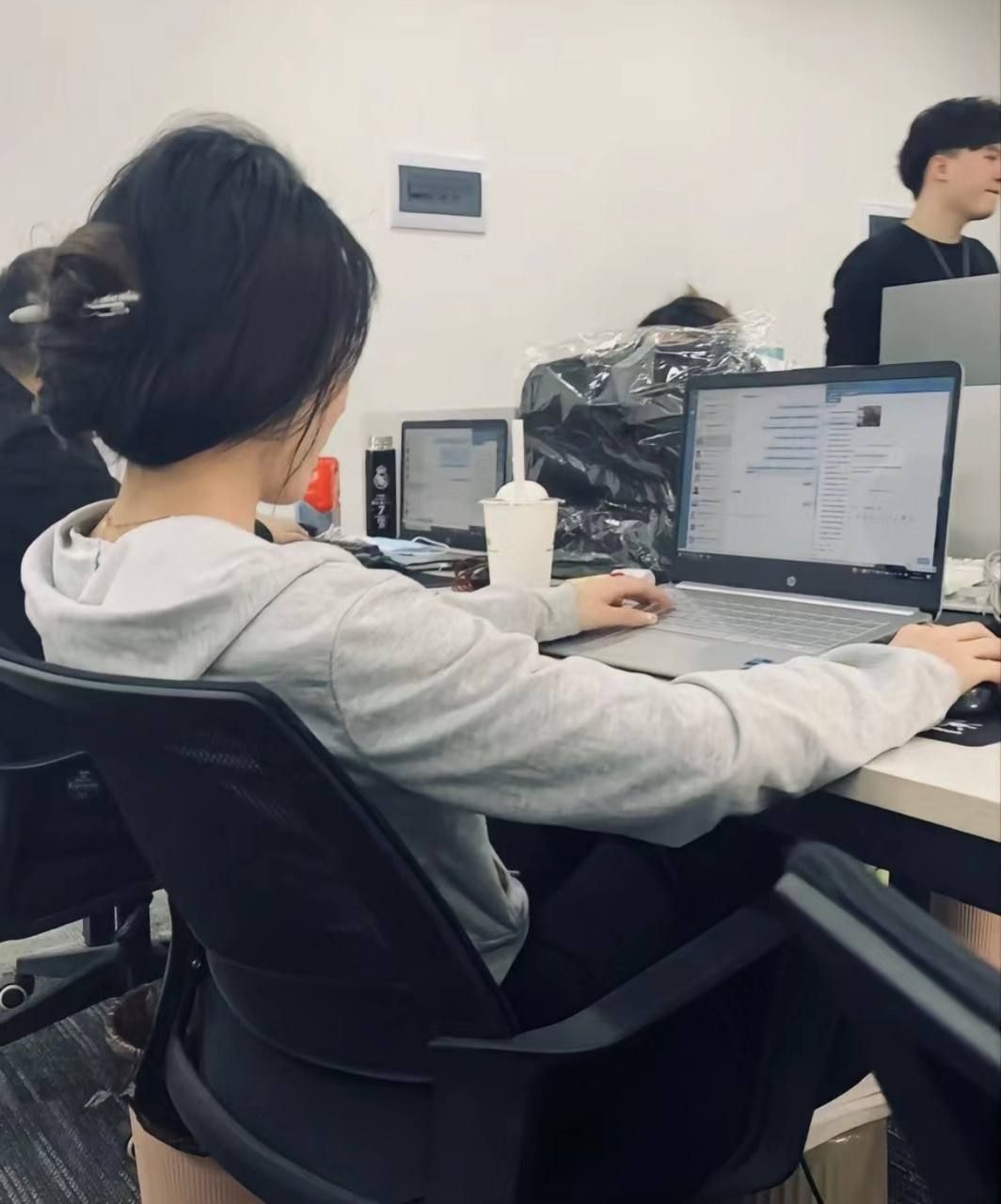 yanqing jiang on LinkedIn: 🤑 Different life, there are different ... yanqing jiang on LinkedIn: 🤑 Different life, there are different ...