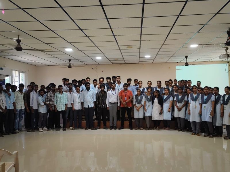 Pravin Fernando on LinkedIn: #reactjs #nodejs #training # ... Pravin Fernando on LinkedIn: #reactjs #nodejs #training # ...