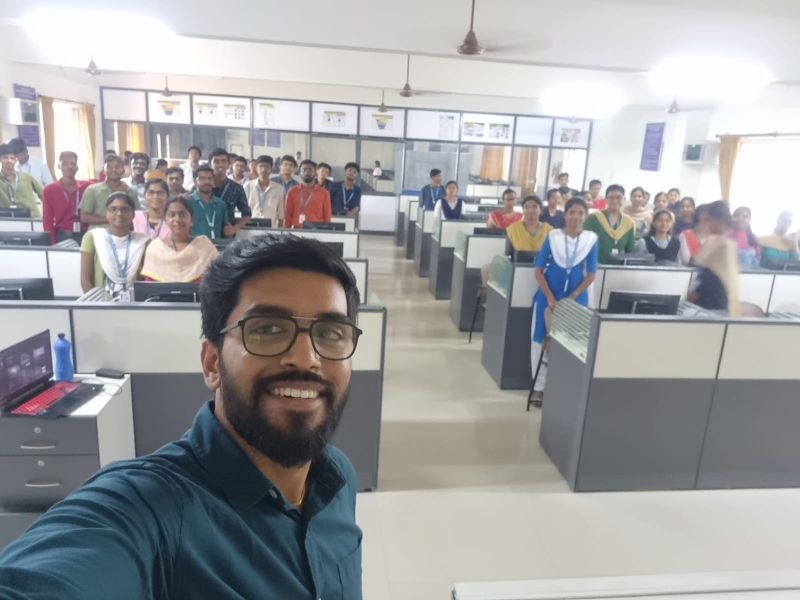Gowtham SB on LinkedIn: #proudmoment #bigdata #workshop | 25 comments Gowtham SB on LinkedIn: #proudmoment #bigdata #workshop | 25 comments
