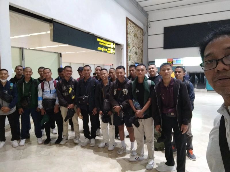 B. Zelly Marizal on LinkedIn: Pemberangkatan calon karyawan PT Aditya ... B. Zelly Marizal on LinkedIn: Pemberangkatan calon karyawan PT Aditya ...